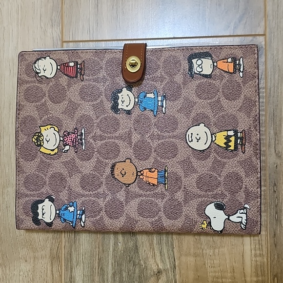 Coach | Office | Nwot Coach X Peanuts Notebook In Signature Canvas ...